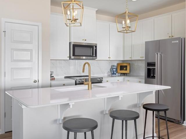10504 Brookside Reserve Rd, Raleigh, NC 27614