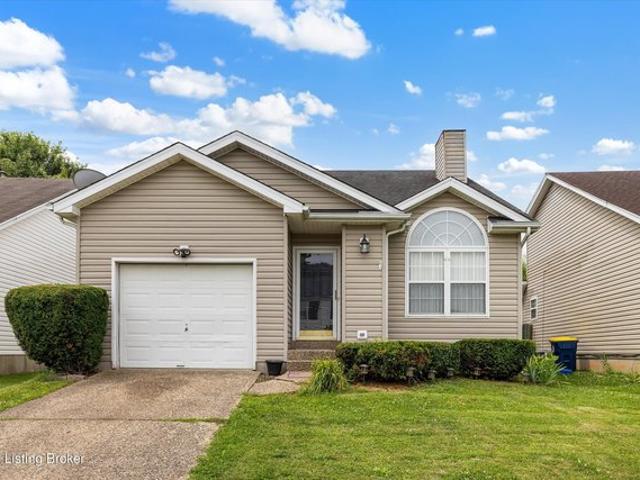10504 Pinoak View Dr, Louisville, KY 40299