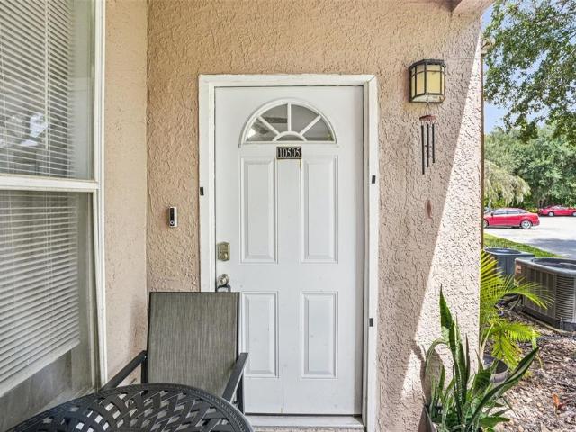 10505 Villa View Cir, Tampa, FL 33647 | MLS #TB8428