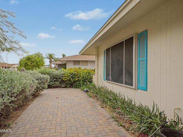10505 W CAMEO Drive