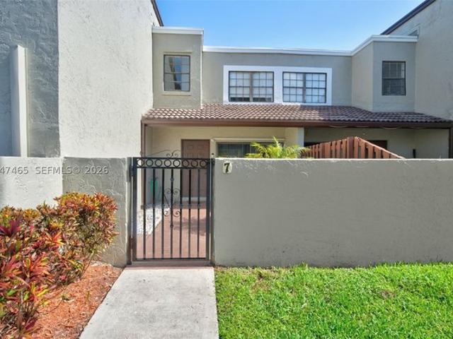 10505 SW 153rd Ct Apt 7, Miami, FL 33196