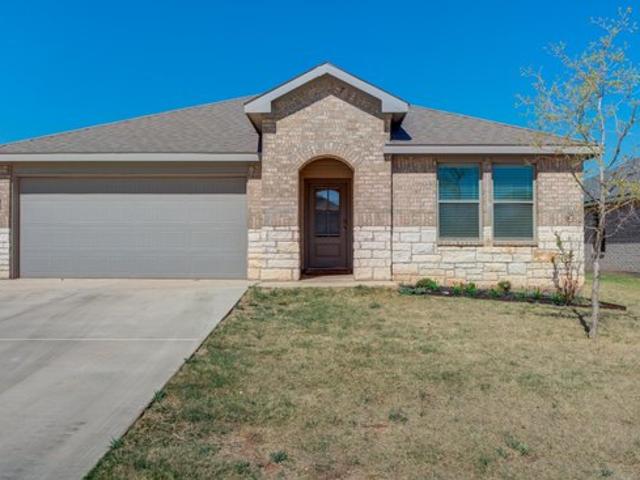 10506 Bangor Ave, Lubbock, TX 79424