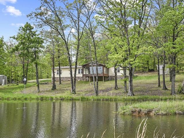 10506 Dogwood Rd, Mountain Grove, MO 65711