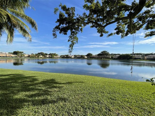 10508 NW 6th St, Unit 10508, Pembroke Pines, FL 33026 | MLS #A11990 | Compass