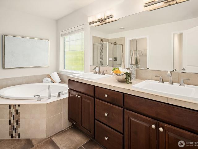 10508 SE 10th Ct, Bellevue, WA 98004 | MLS #2511