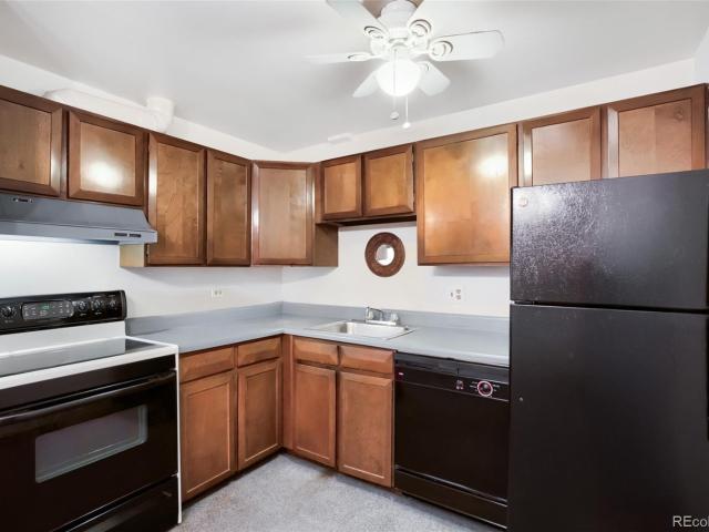 1050 N Lafayette Street # 304