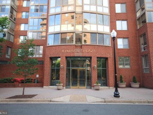 1050 N Taylor St #409, Arlington, VA 22201