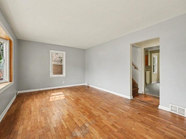 1050 Bloomfield Avenue