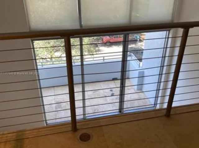 1050 Brickell Ave #220 Miami, FL 33131