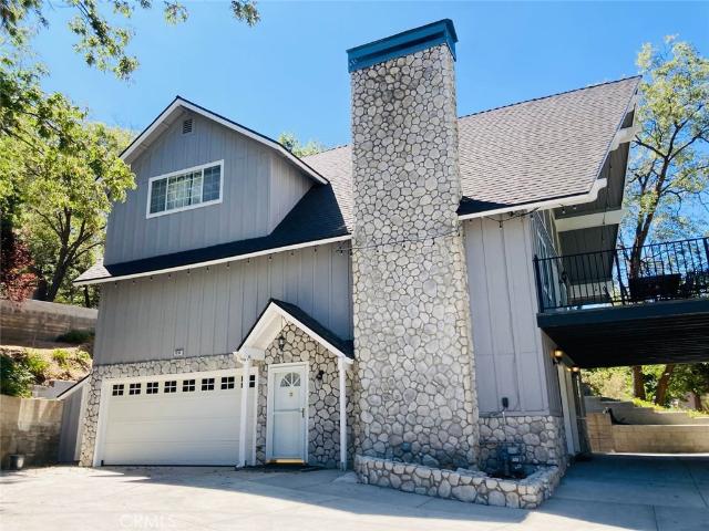 1050 Carousel Rd, Lake Arrowhead, CA 92352 | MLS #IG26087