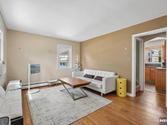 1050 Evergreen Court