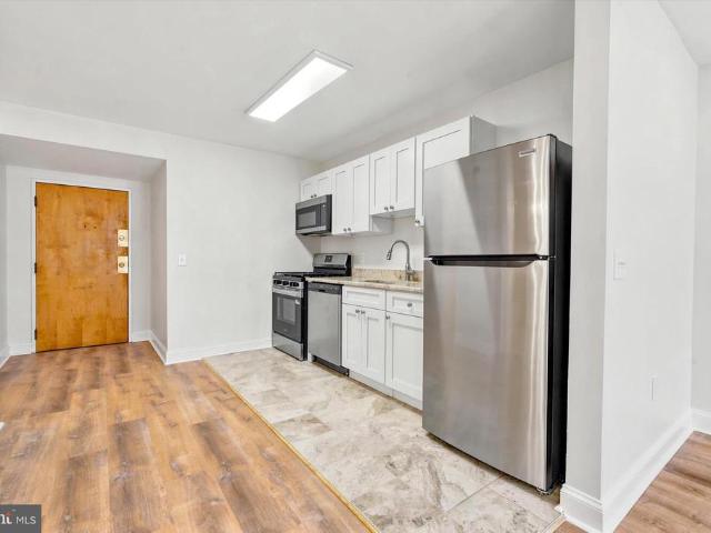 1050 E Montgomery Avenue # 106