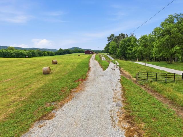 1050 Franks Ferry Rd