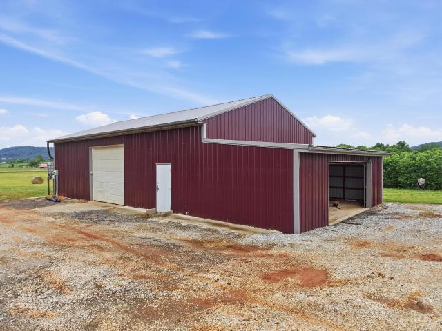 1050 Franks Ferry Rd