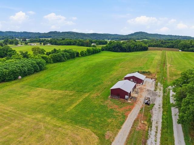 1050 Franks Ferry Rd, Sparta, TN 38583