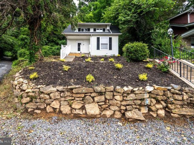 1050 Friedensburg Road