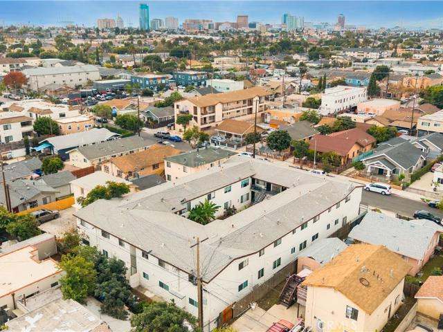 1050 Gaviota
