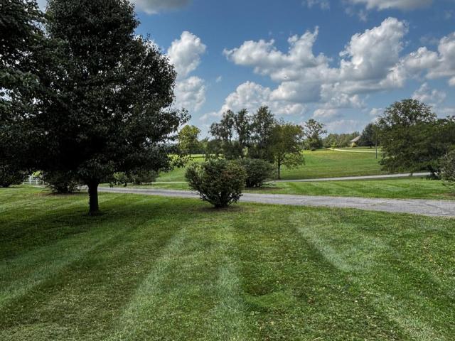 1050 Hebron Rd