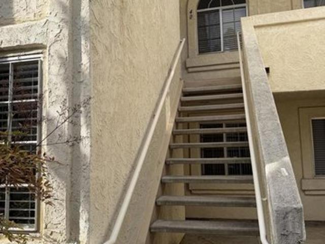 1050 LA Tortuga Dr Unit 40, Vista, CA 92081