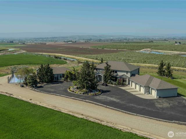 1050 Lewandowski Road