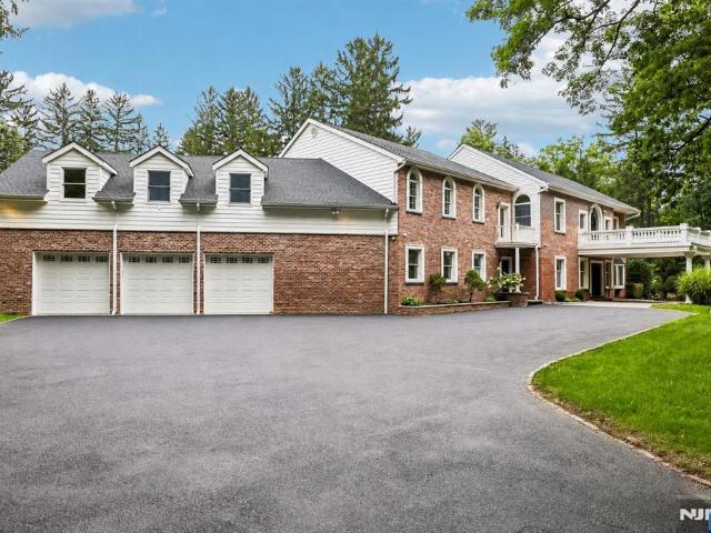 1050 Ramapo Valley Road