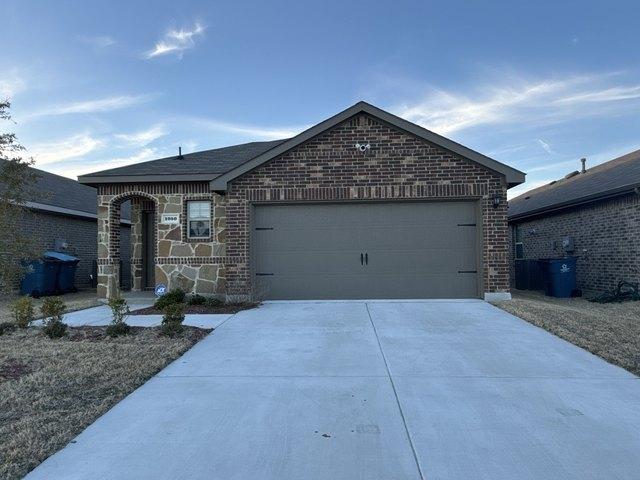 1050 Rio Bravo Dr, Forney, TX 75126