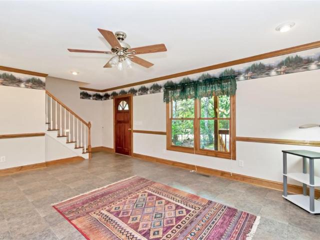 1050 Staghorn Road