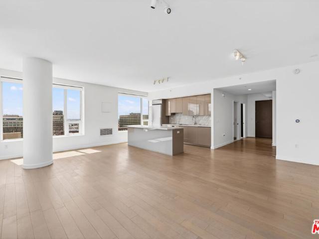 1050 S Grand Avenue 1410