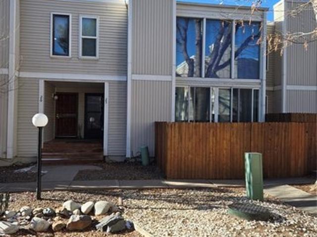 1050 S Monaco Pkwy Unit 25, Denver, CO 80224