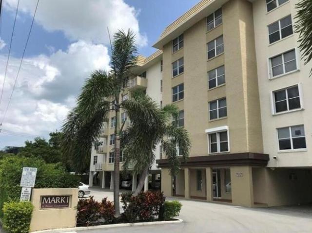 1050 SE 15th St #307 Fort Lauderdale, FL 33316