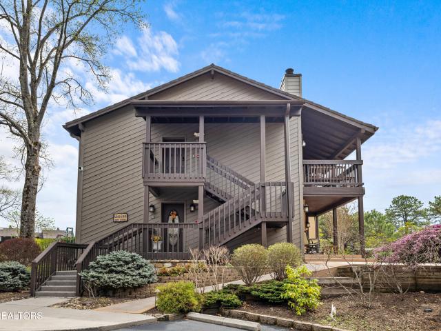 1050 Ski View Drive 102