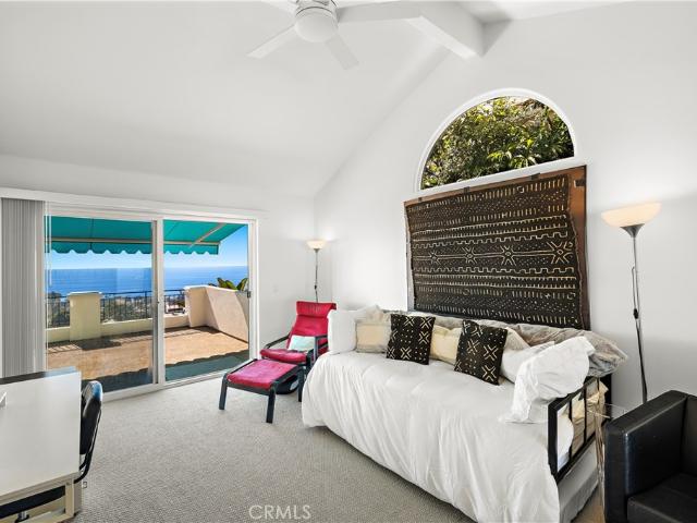 1050 Skyline Dr, Laguna Beach, CA 92651 | MLS #LG25237