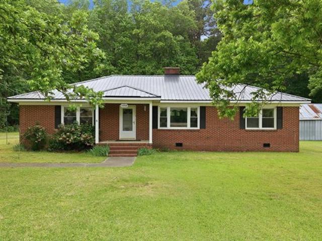 1050 Springfield Rd, Rocky Mount, NC 27801