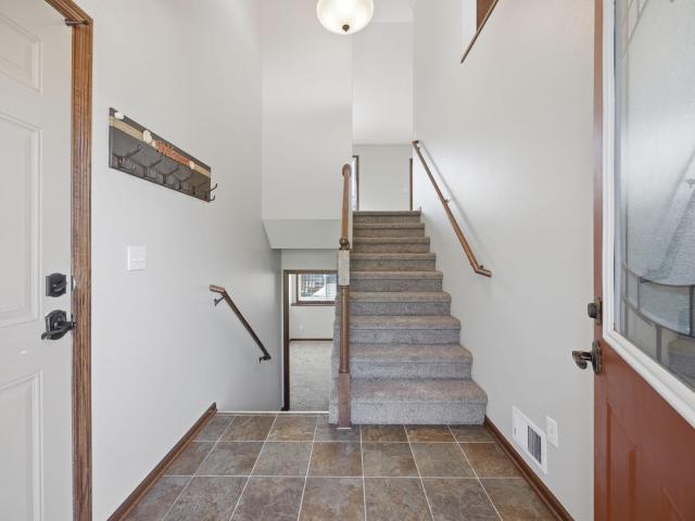 1050 Voyageur Street
