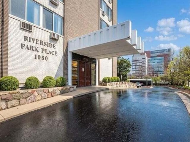 1050 Wall St Apt 3B, Ann Arbor, MI 48105
