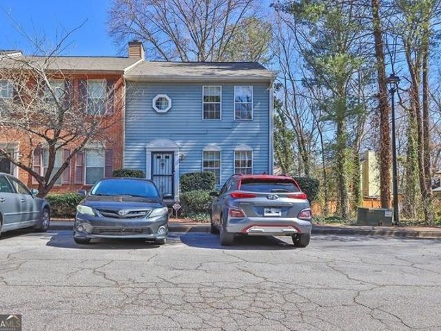 1050 Wedgewood Ln, Tucker, GA 30084