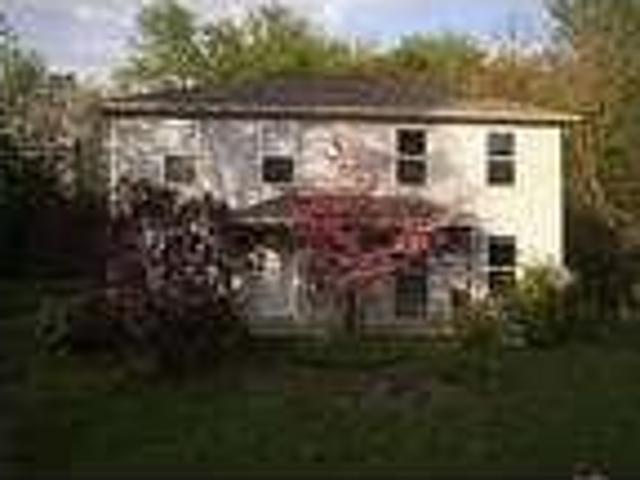 $1050 / 3br 1400ftÂ² 3 Bedroom 2 1/2 Bath Side by Side Duplex