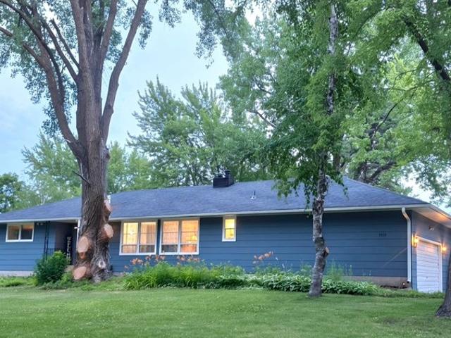 1050 8th St SW, Pine City, MN 55063