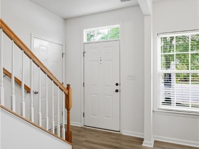 10513 Tea Olive Circle