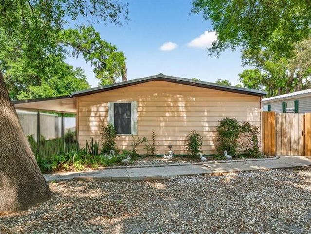 10510 Bay Hills Cir, Thonotosassa, FL 33592