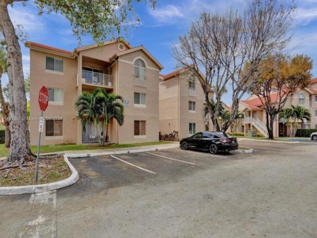 10510 SW 157th Ct #302, Miami, FL 33196