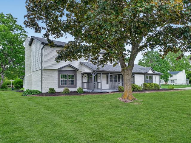 10511 E Lakeshore Drive
