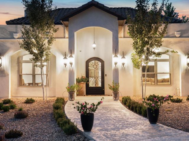 10511 San Antonio Drive NE