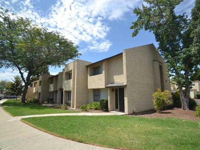 10512 Kerrigan Ct, Santee, CA 92071