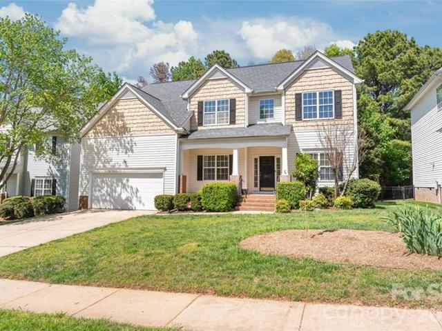 10512 Kilchurn Ct, Charlotte, NC 28277