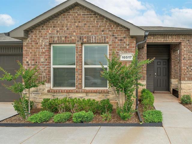 10517 SW 41st Place