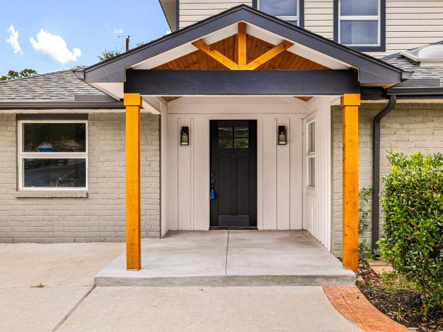 10514 Emnora Lane
