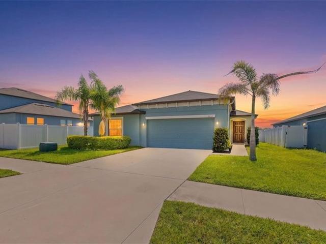 10515 Carloway Hills Dr, Wimauma, FL 33598