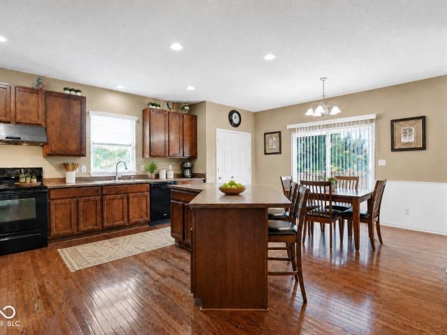 10518 Misty Cove Lane