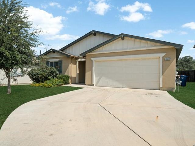 10519 Legacy Cv, San Antonio, TX 78240